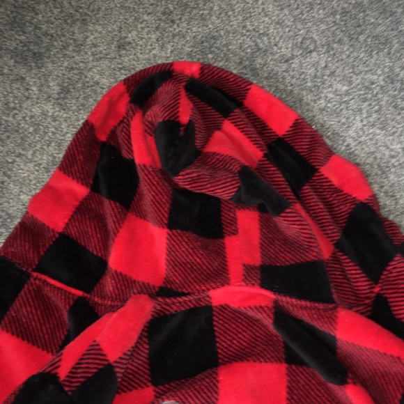 PINK Victoria's Secret | Intimates & Sleepwear | Saleeblack And Red ...